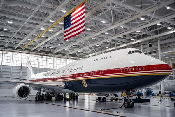 Nouvel avion présidentiel "Air Force One" Boeing VC-25B - Médias ...